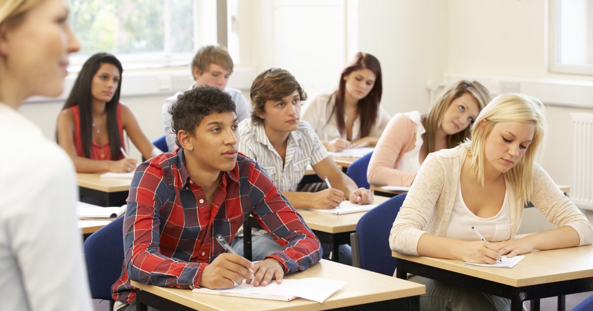 EEF Blog: Whole-class reading - choose your strategy carefully… | EEF