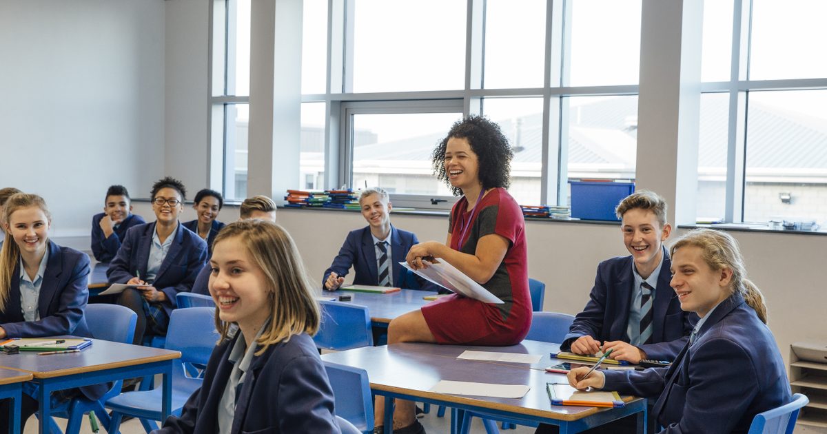 Three new EEF initiatives to improve teacher retention | EEF