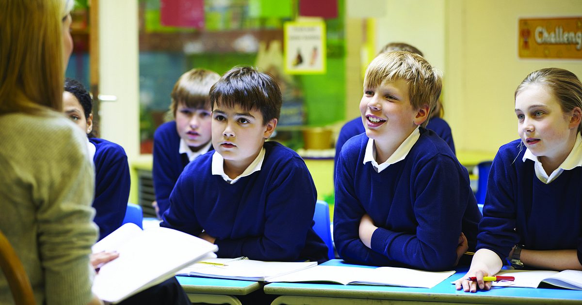 Talking the talk: teacher and leader views on embedding oral… | EEF