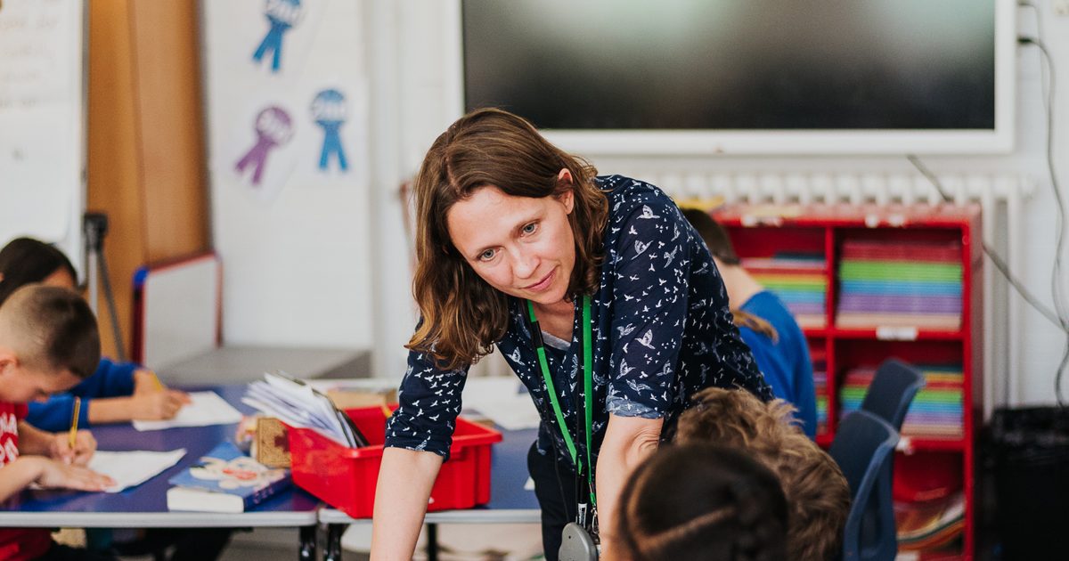 EEF Blog: ECF – Exploring the Evidence: ‘Adaptive Teaching’ and… | EEF